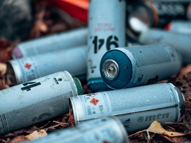 Record Breakthrough in Solid-State Battery Technology Opens Massive ...